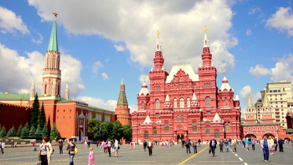 21 Facts about Moscow with Infographics - Friendly Local Guides Blog